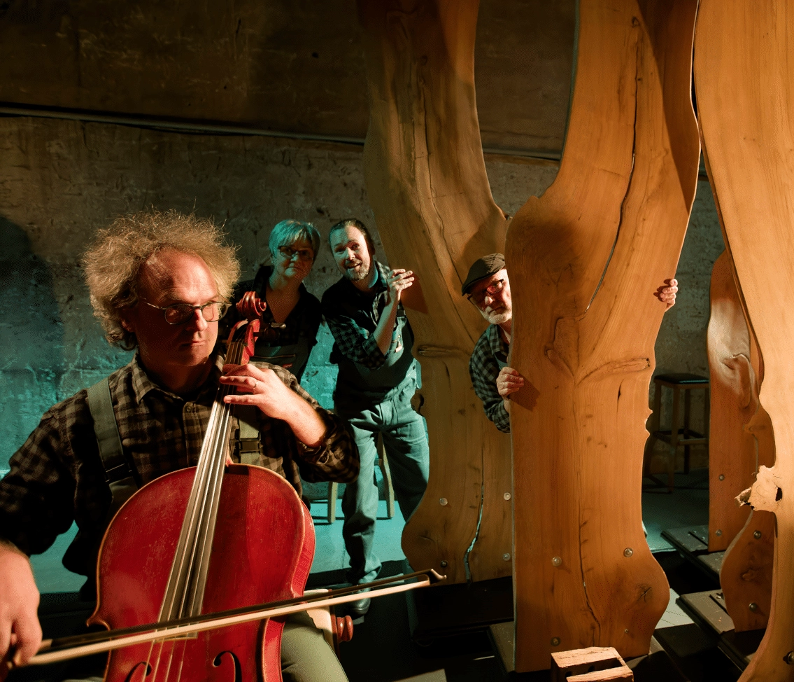 Theaterstück im ZentrumHolz: Kulturring präsentiert das Teatron Theater - bigge-online.de